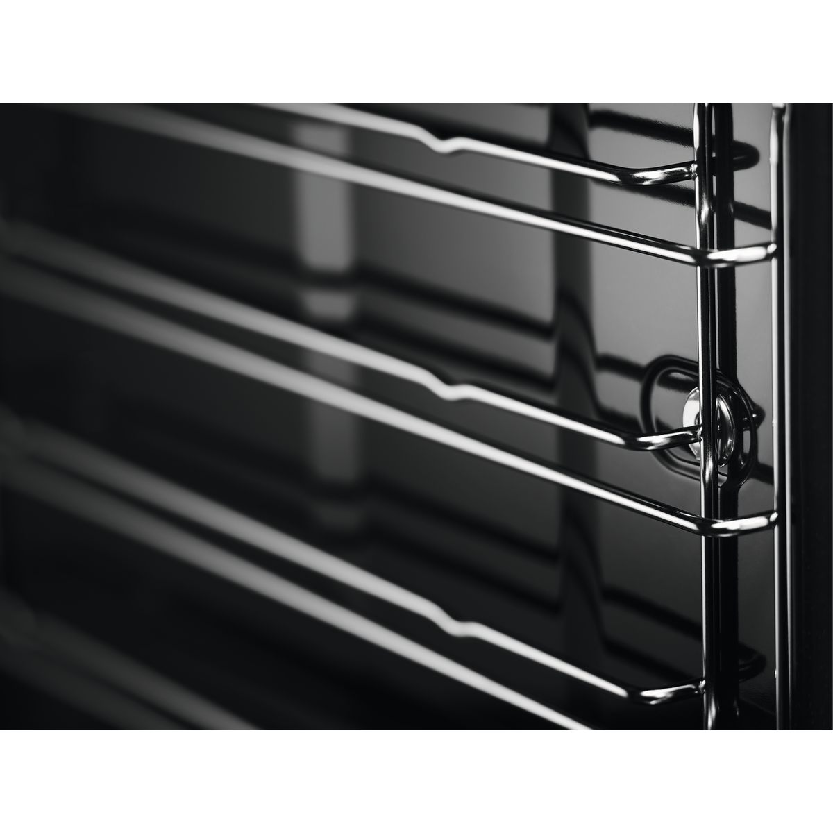 600 SurroundCook Integrated Oven Electric Oven | Electrolux